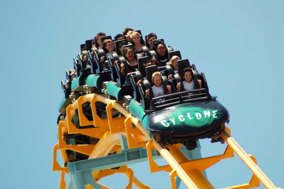 9 Amazing Amusement Parks Around the World - BootsnAll Travel Articles