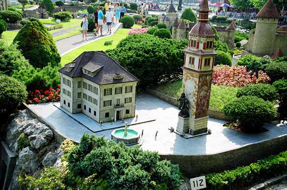 10 Miniature City Marvels Around the World - BootsnAll Travel Articles