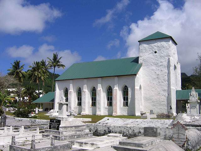 5 Budget-Friendly Things to Do on Rarotonga - BootsnAll Travel Articles