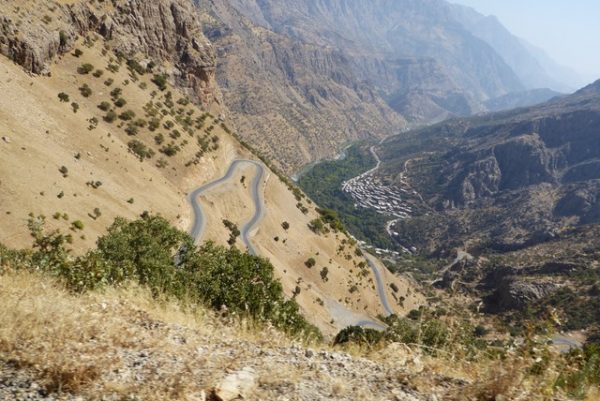 Road-tripping Iran – Why You Should Travel to Iran Now! - BootsnAll ...